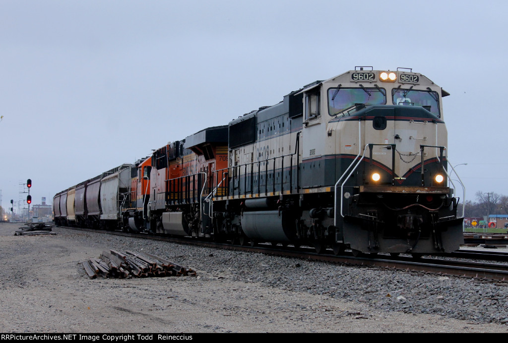 BNSF 9602
